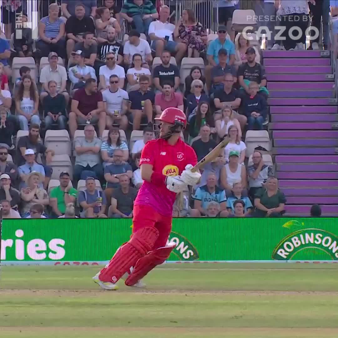 Ben Duckett's incredible scoop shot
