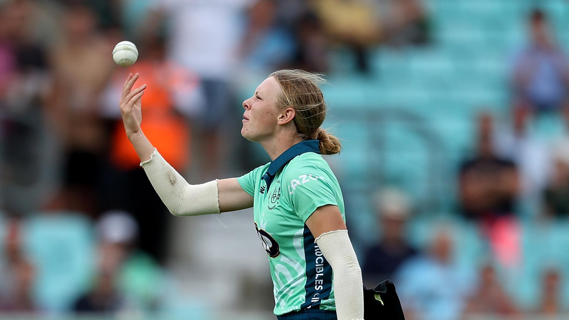 Sophia Smale takes high return catch