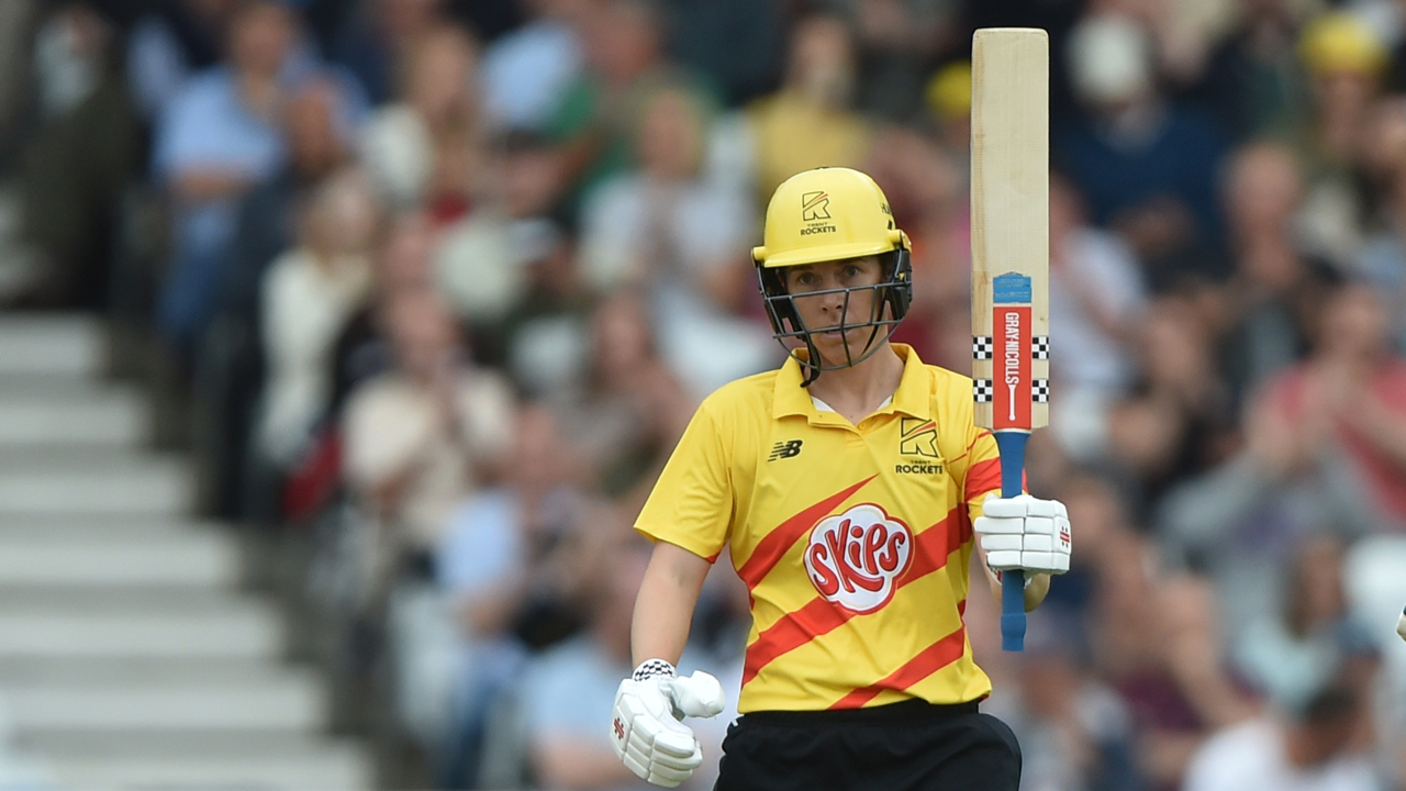 Nine Elyse Villani boundaries in win over Fire