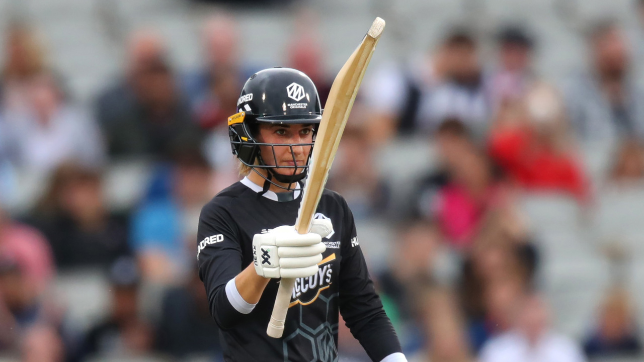 Fi Morris hits her first 50 in The Hundred