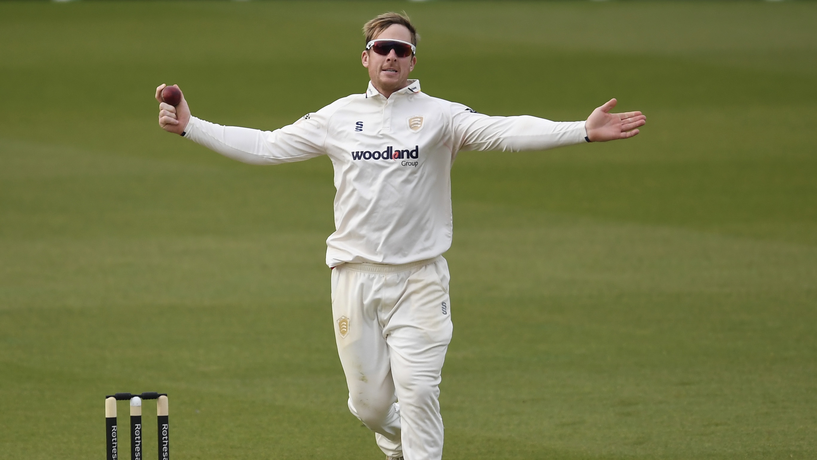 Essex vs Nottinghamshire - Rothesay County Championship Live Stream